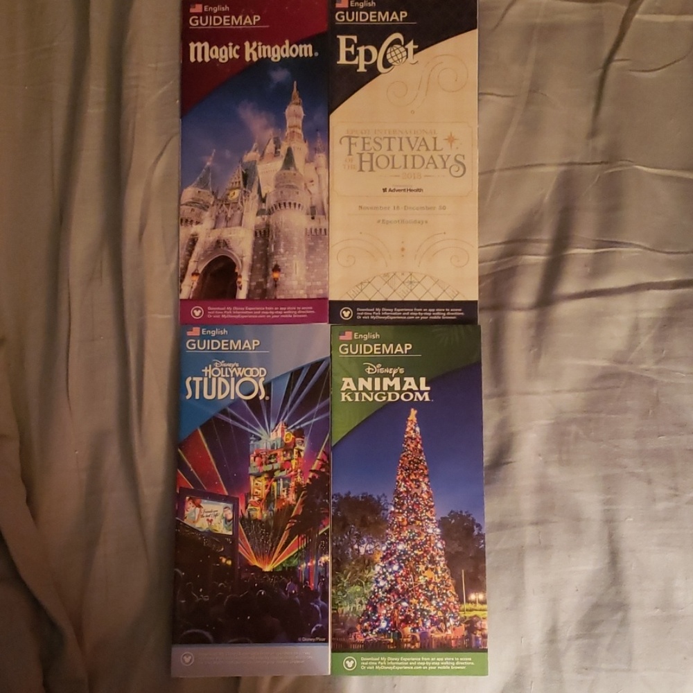 December 2018 Walt Disney World Guide Maps - Gem